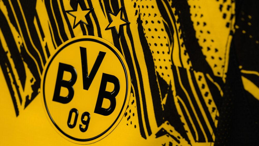 สีที่ดังกึกก้องในวงการฟุตบอล ชุดเหย้าทีม “BVB” สำหรับฤดูกาล 25/26 ...